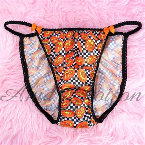 Halloween Lace Duchess Classic 80s Cut Checkered Pumpkins Satin Wet