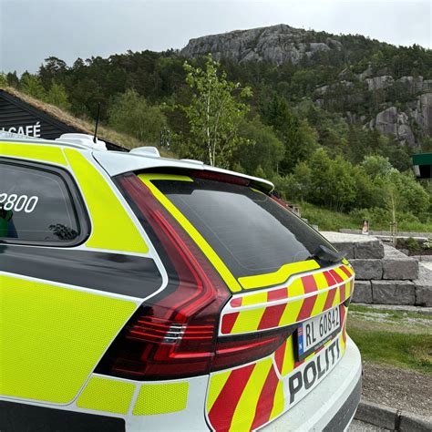 Nordmann Døde Etter Fall Fra Preikestolen Nrk Rogaland Lokale