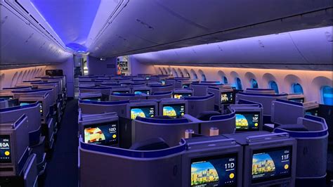 Boeing 787 Dreamliner Dimable Windows Cabin Bathroom And Landing