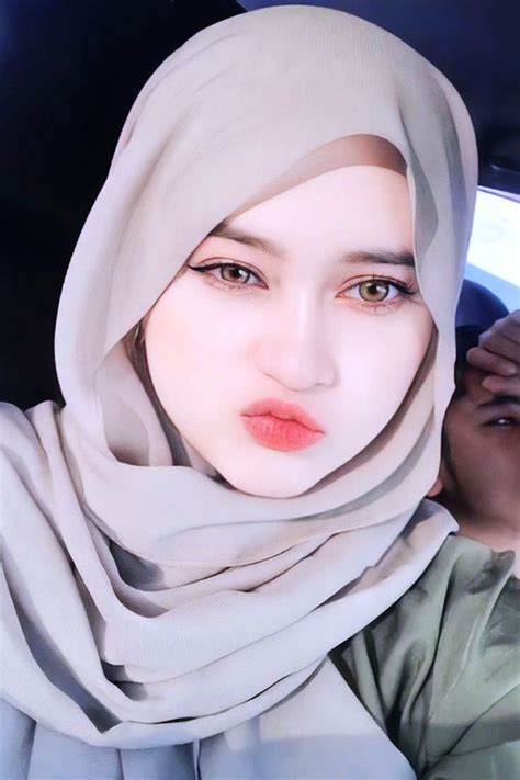 Wanita Jilbab Cantik | Jilbab cantik, Kecantikan, Wanita