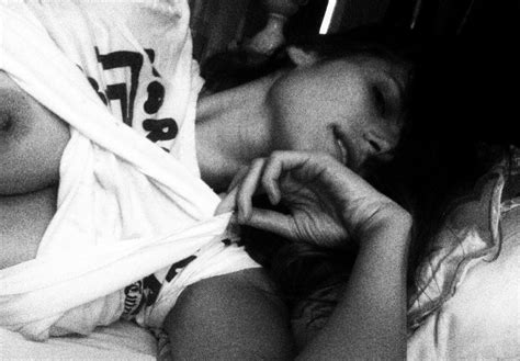 Lake Bell Nude Photos And Sex Scene Videos Celebmasta