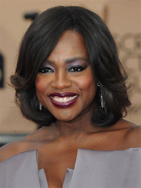 Download Award Winning Hollywood Actress Viola Davis At The Sag Awards