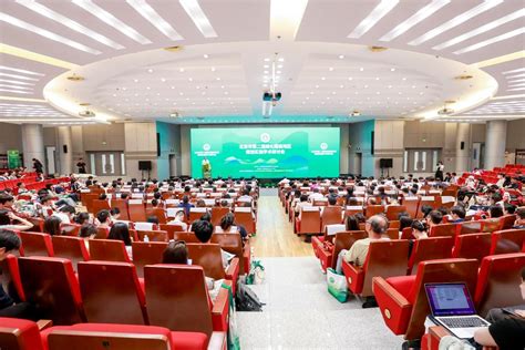 石晓冬受邀在北京市第二道绿化隔离地区规划实施学术研讨会作主旨报告市级工作动态北京市规划和自然资源委员会