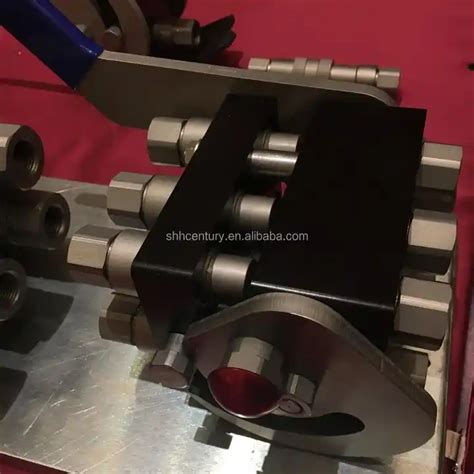 Multifaster 4 6 Lines Hydraulic Multi Coupling Durable And Efficient