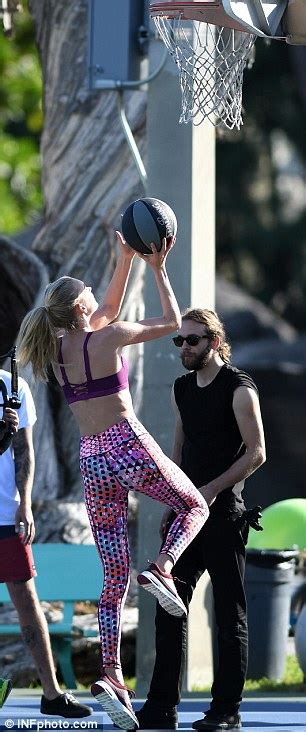 Victorias Secrets Elsa Hosk Shoots A Campaign While Playing
