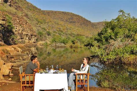 Royal Morubisi Founders Lodge Bushbreaks