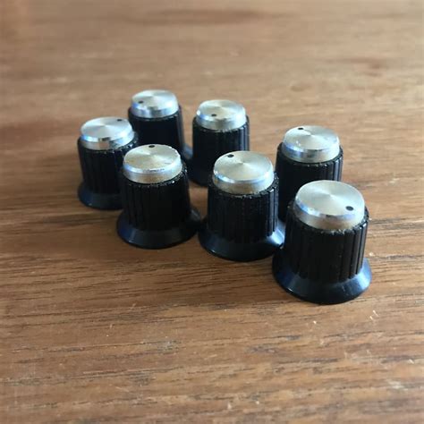 Set Of 7 Unbranded Amplifier Control Knobs Tube Valve Amp Reverb