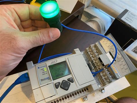 Wiring A Simple Output Light General SolisPLC Forum