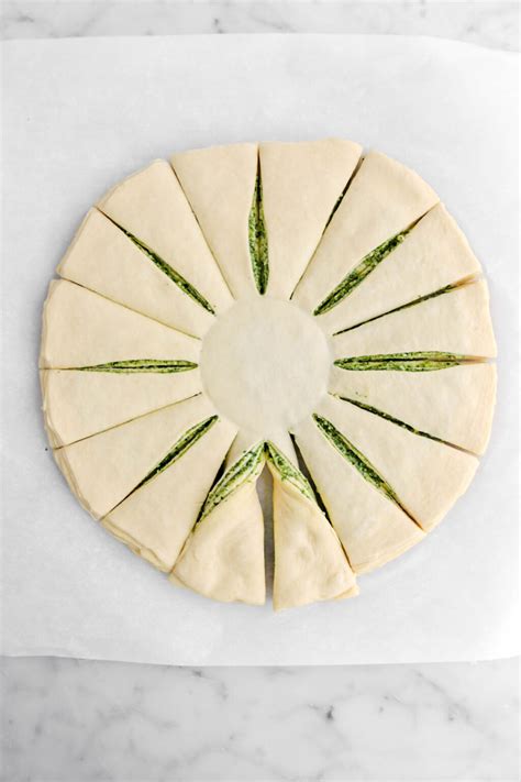 Basil Pesto Star Bread Bakers Table