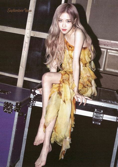 Blackpink Rose Feet Rkpopfeets Kpopfeets Kpop Blackpink Rose Blackpink Fashion Blackpink