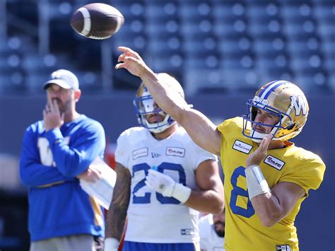 Bombers Collaros And Jefferson Named Cfl Performers Of Week Winnipeg Sun