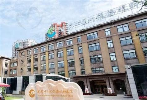 周跃华怎么样成都中医大银海眼科医院美评网