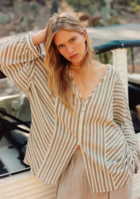 Massimo Dutti Summer 2023 Endless Vacation Vibes
