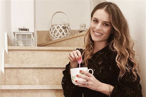 Ramona Amodeo Consiglia Ad Una Sua Fan Di 12 Anni Di Iniziare Il