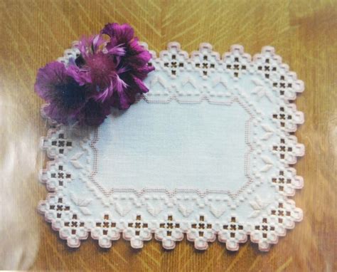 Spildo Designs 1993 Hardanger Embroidery Doily Pattern Hardanger