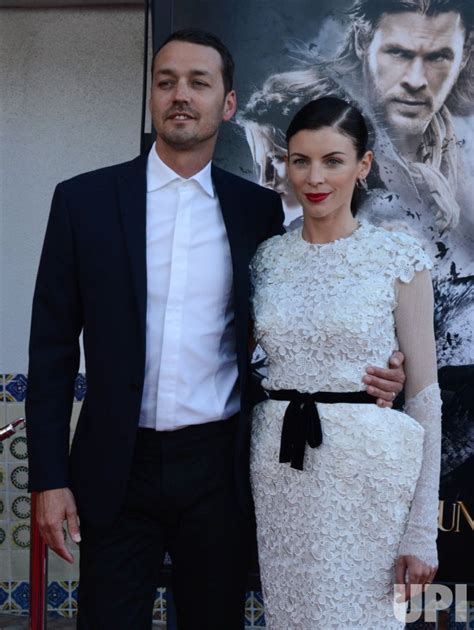 Photo Rupert Sanders And Liberty Ross Attend A Screening Of Snow