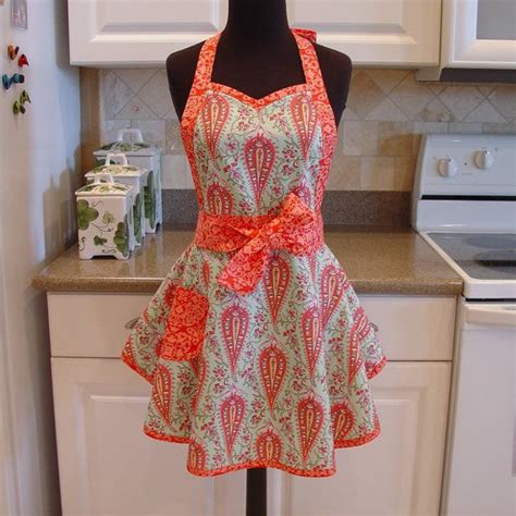 Flirty Chic Apron Paisley In Lime Etsy Fashion Apron Flirty