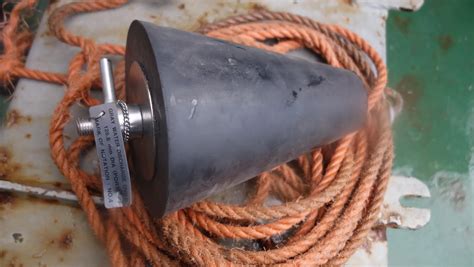 Overboard Plugging With Rubber Plug Diving Status