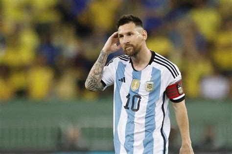 الإصابة تبعد ميسي عن المنتخب الأرجنتيني هبة بريس