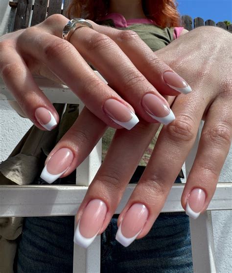 ‎מריאנהאדריכלית ומעצבת הציפורניים 🙌🏻‎ On Instagram‎ אין על פרנץ׳ בלרינה קצר 🤍 Almafstyles‎