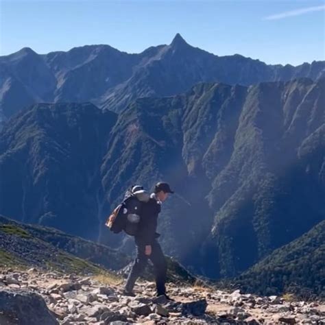 Koni • Threads Say More