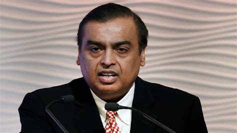 Forbes Billionaire List दुनिया के सबसे अमीर लोगों की टॉप 10 लिस्ट में