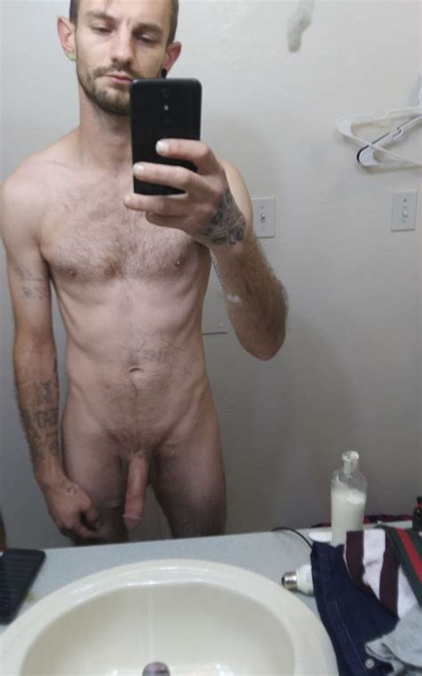 Dyzziwyte Big Dick Just Me Nakey Pic