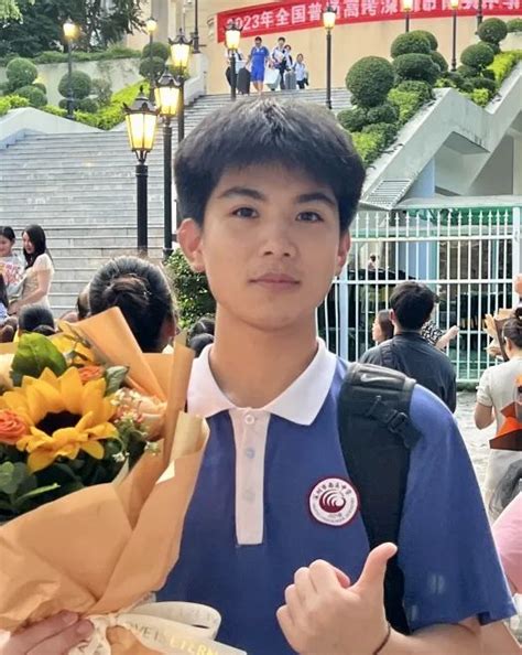 致敬最可爱的人南山学子的从军梦 深圳南山网 爱南山就上南山网