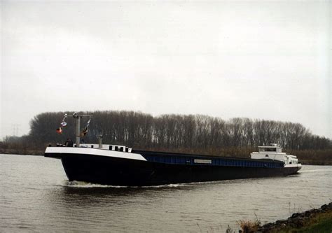 Armira 03104 Верфь братьев Нобель