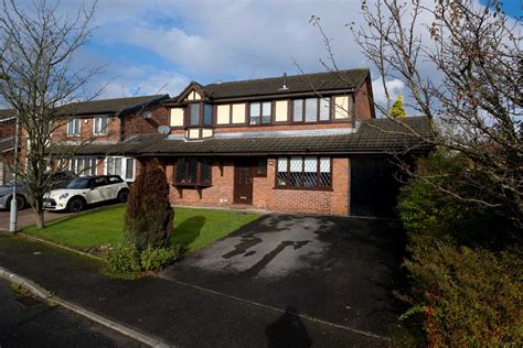4 Bed Detached House For Sale In Church Croft Hollins Bl9 Zoopla