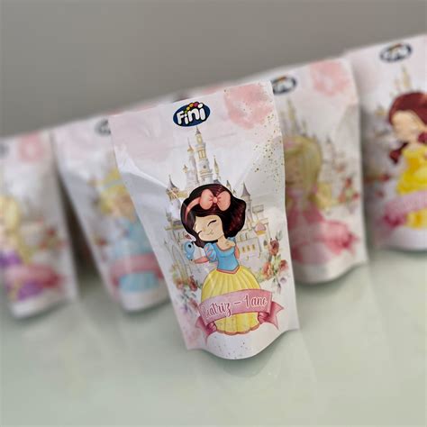 Lembrancinha Princesas Fini Personalizado Elo7