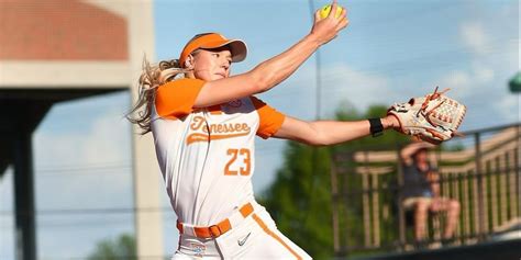 Tennessee Softball Falls To Texas In Semifinals Knox Tn Today
