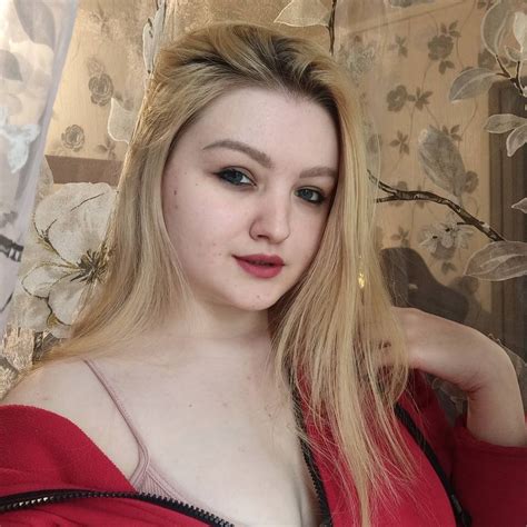 Unholylady Cam Model Profile Stripchat