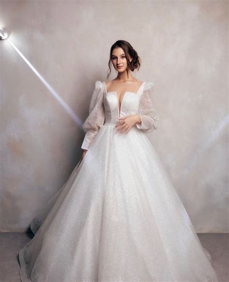 В НАЛИЧИИ Свадебное платье из мерцающей ТАИС свадебные и вечерние платья ВКонтакте