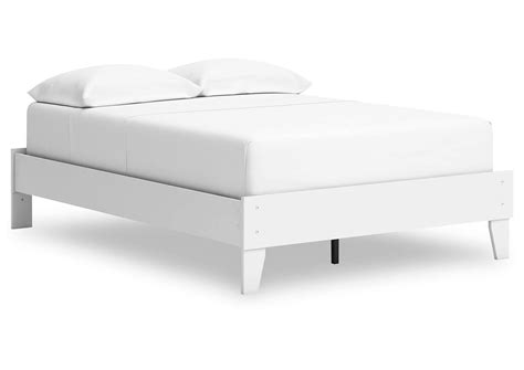 Hallityn Full Platform Bed With 2 Nightstands