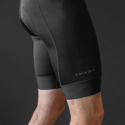 Standard Bib Short Black Twin Six