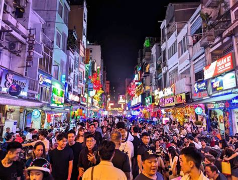 Ho Chi Minh City Nightlife Guide Bars Bites And Beyond Exploreve