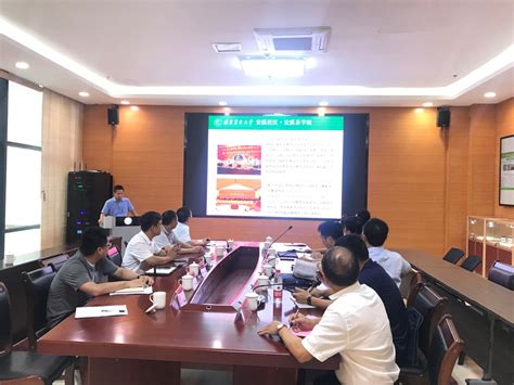 福建省科技厅副厅长游建胜一行莅临学院调研