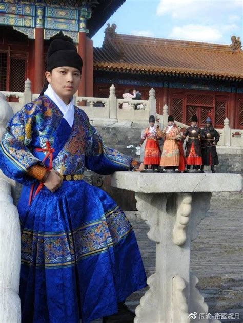 飞鱼服：以赐服始，以国民服终。 文化 爱汉服