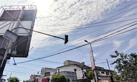 Lampu Merah Simpang Empat Suka Dame Tiga Tahun Mati Baterai Sering