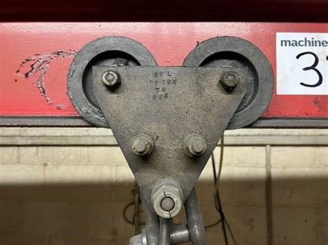 A Frame Swl 1 Ton Complete With Manual 1 Ton Chain Block