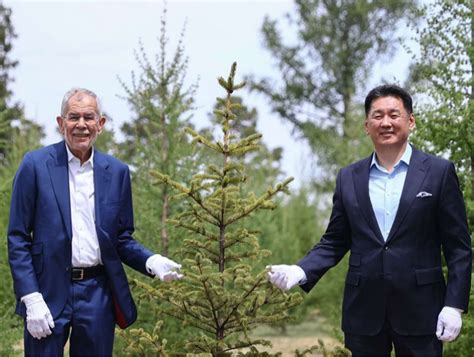 Австрийн Ерөнхийлөгчийн төрийн айлчлалын хүрээнд Их тэнгэрт дурсгалын мод тарив