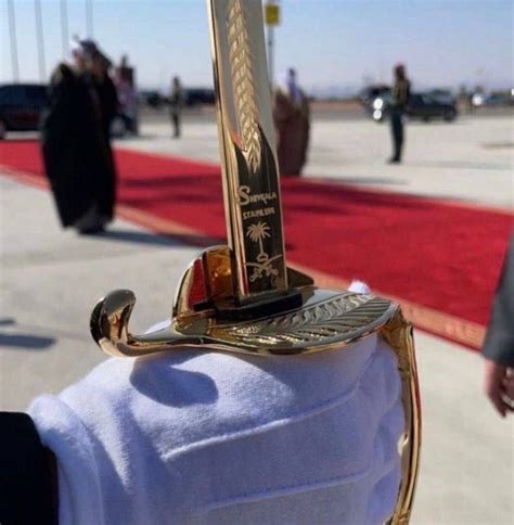 الفكرُ المتشدِّد هو أحدُ المقوِّمات الأساسية التي يتغذَّى عليها التطرف