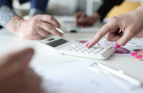 The Difference Between Peer To Peer P2p And Crowdfunding Smartfunding