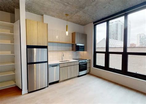 808 N Wells St Convertiblechicagoil60610 Domu