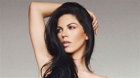 África Zavala Enseña Su Figura Perfecta Y Se Lleva Las Miradas De Todos