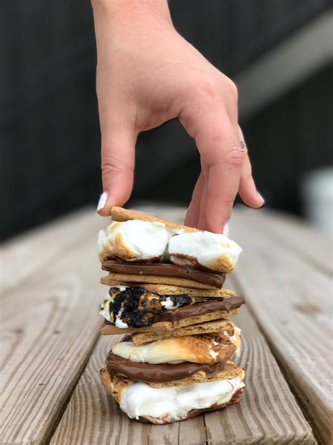 Scribners Catskill Lodge Hunter Ny Compass Twine