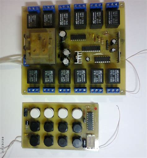 PIC16F628 12 Channel RF Relay Control RR10 Module Electronics Projects Circuits