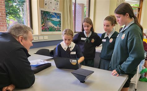 Igniting Inspiration And Collaboration At The It Takes A Spark Grok Academy Stem Conference