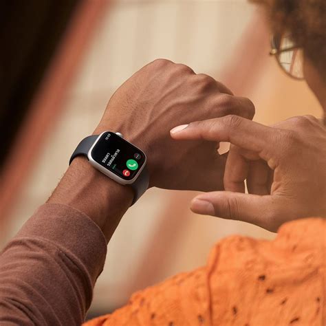 ใหม่ล่าสุด Apple Watch Series 8 Gps 41mm Starlight Aluminium Case With